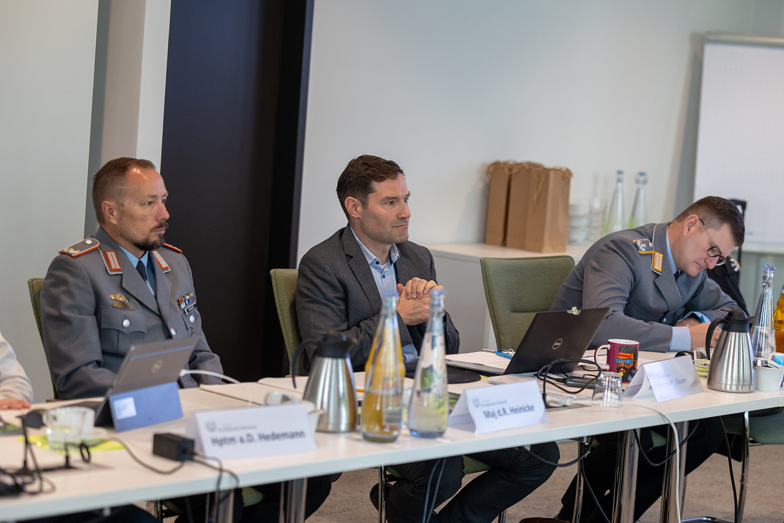 Tino Taute (M.), Referatsleiter in der Rechtsabteilung des Verbandes ...